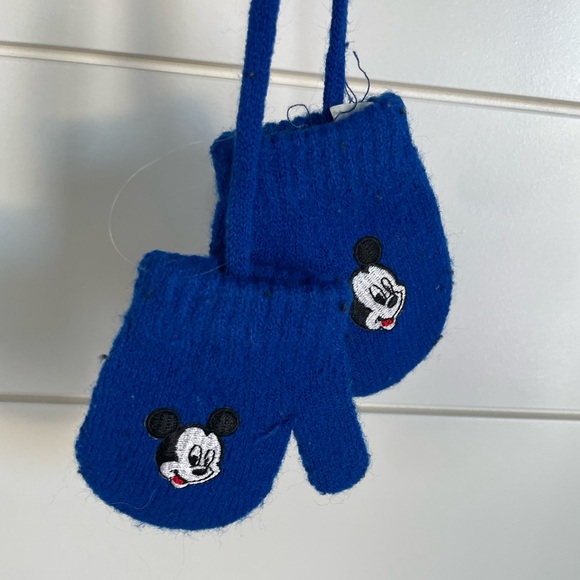 Disney | Accessories | Vintage Disney Babies Mickey Mouse Mittens ...